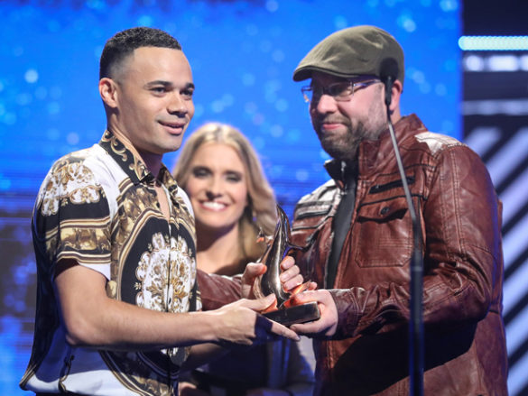 Dove Awards honors best in contemporary Christian and gospel music ...